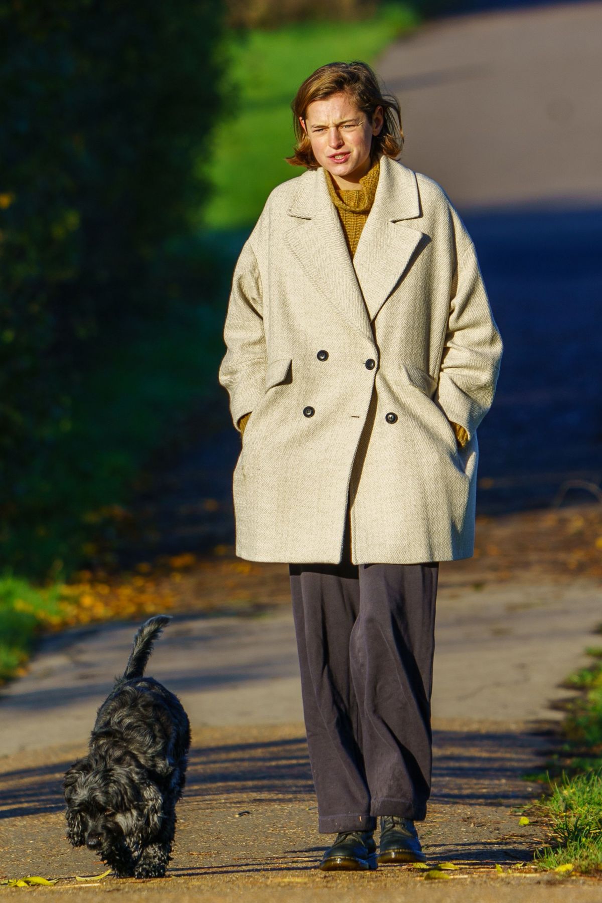 EMMA CORRIN Out with Her Dog at a Park in London 11/15/2020 – HawtCelebs
