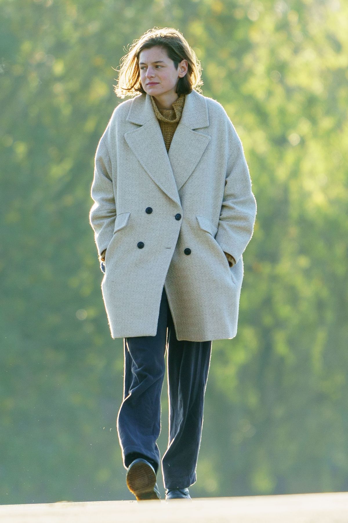EMMA CORRIN Out with Her Dog at a Park in London 11/15/2020 – HawtCelebs
