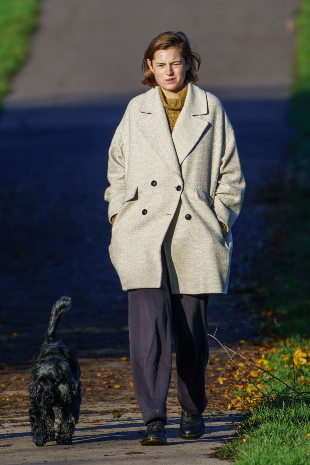 EMMA CORRIN Out with Her Dog at a Park in London 11/15/2020 – HawtCelebs