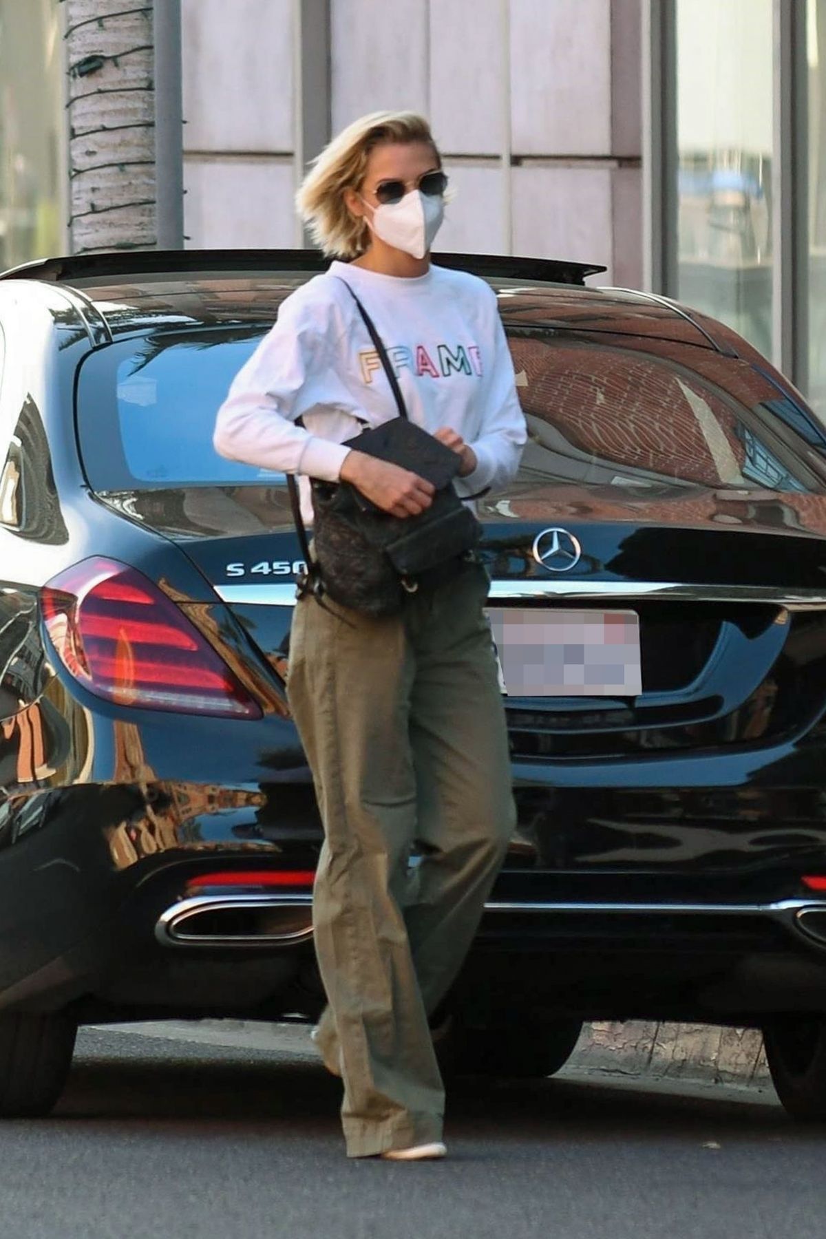 JAIME KING Wearing a Mask Out in Beverly Hills 12/09/2020 – HawtCelebs