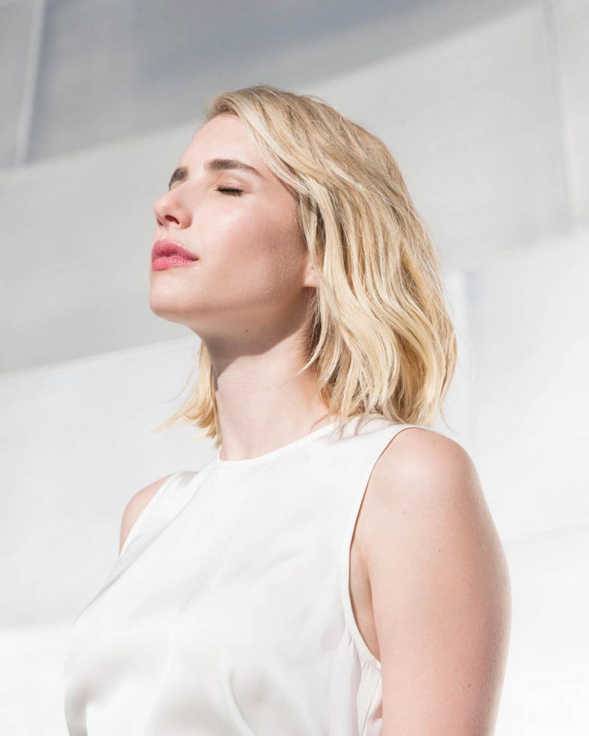 EMMA ROBERTS for Hugo Boss Alive Eau de Toilette Fragrance 2021 ...