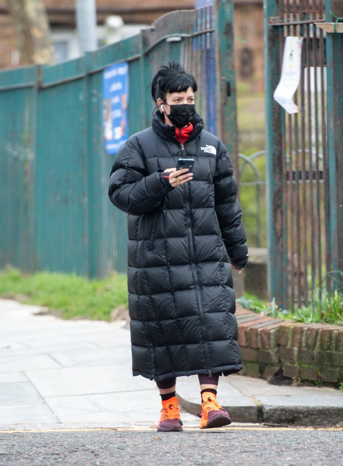 LILY ALLEN Heading to a Gym Session 03/13/2021 – HawtCelebs