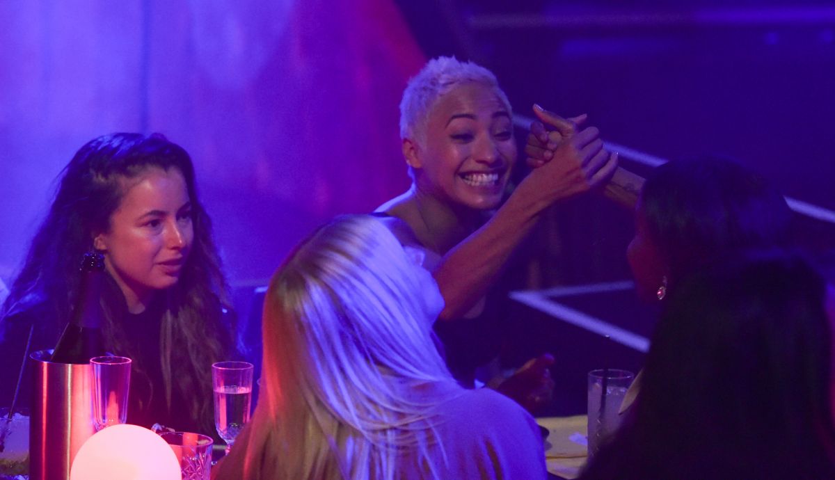 KAREN HAUER Watching Denise Van Outen at Proud Embankment Cabaret Show ...