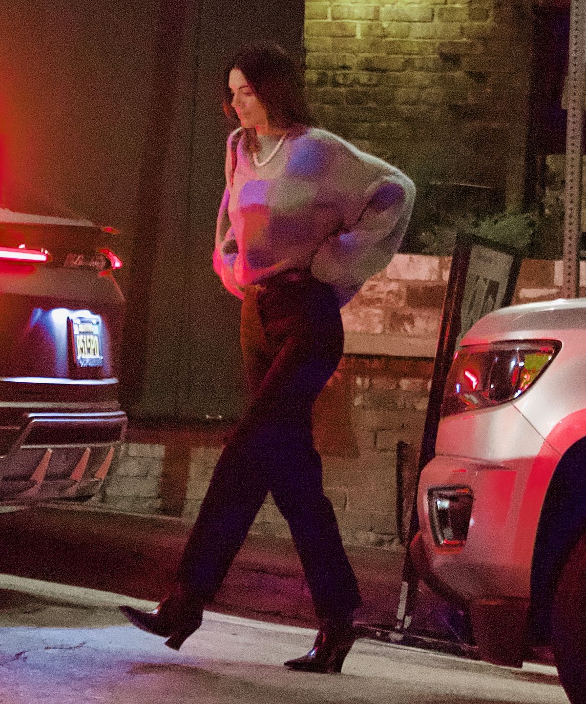 KENDALL JENNER Leaves a Bar in West Hollywood 05/17/2021 – HawtCelebs