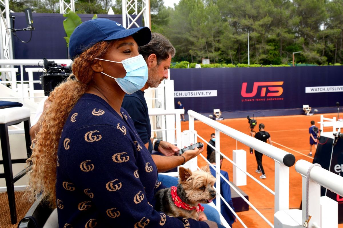 SERENA WILLIAMS at First Match of Season 2 of Ultimate Tennis Showdown ...