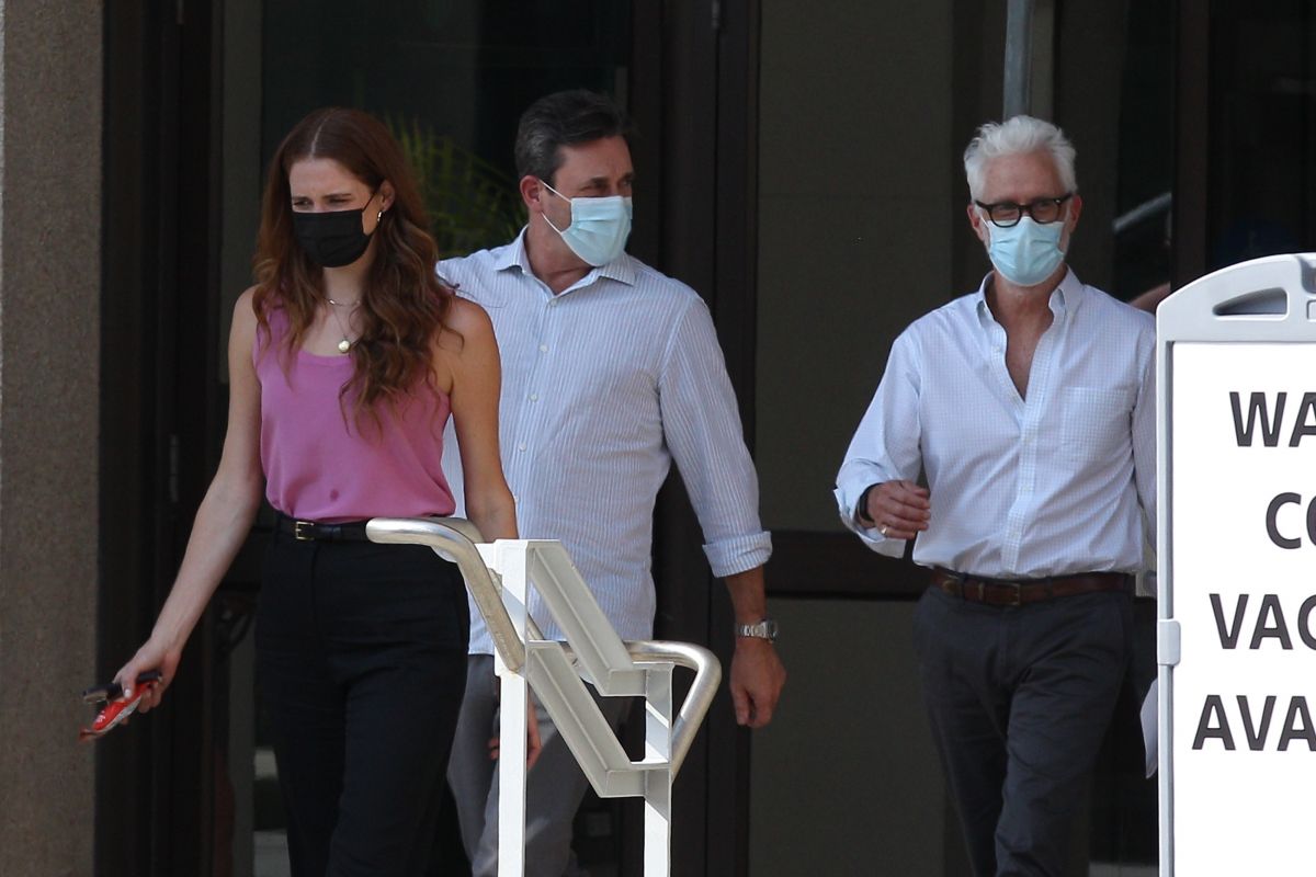 ANNA OSCEOLOA Leaves set of Confess, Fletch in Worcester 06/30/2021 ...