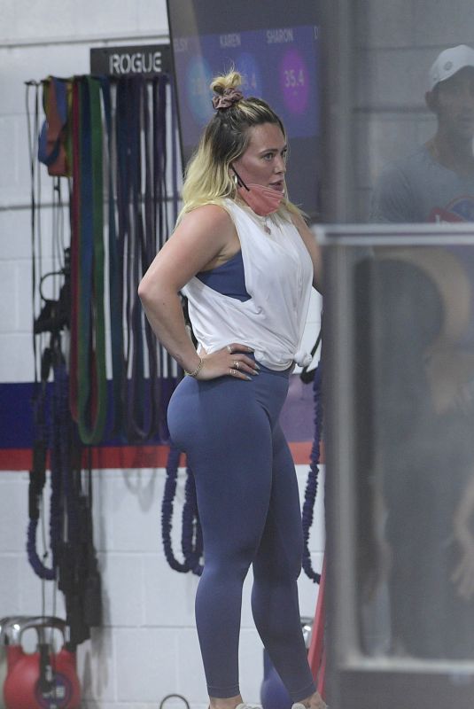 HILARY DUFF at Workout Session at a Gym in Los Angeles 08/06/2021 ...