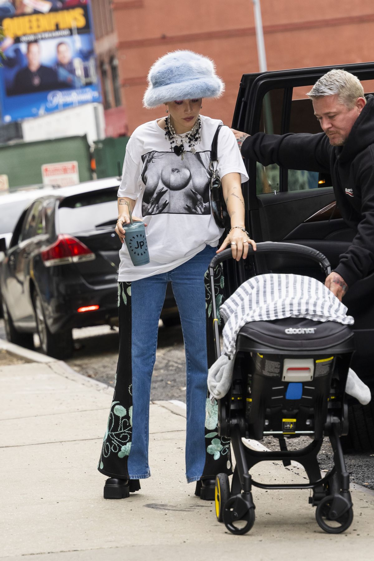 HALSEY Out with Her Baby in New York 10/05//2021 – HawtCelebs