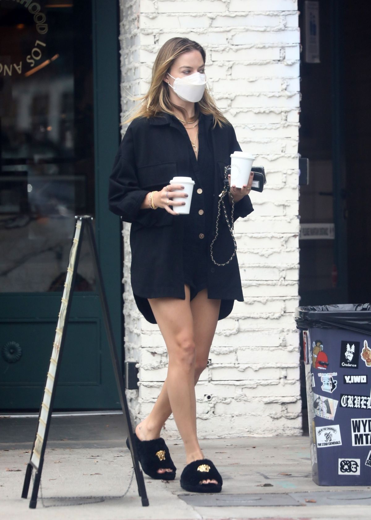 MARGOT ROBBIE Out for Coffee in Los Angeles 10/07/2021 – HawtCelebs