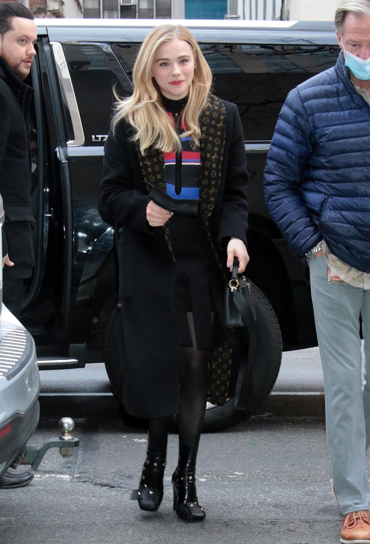 CHLOE MORETZ Arrives at Today Show in New York 12/07/2021 – HawtCelebs