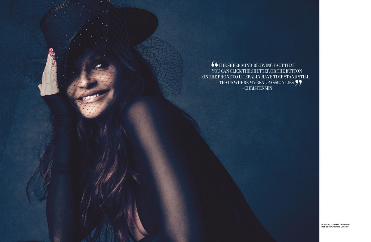 HELENA CHRISTENSEN in Harper’s Bazaar Magazine, Singapore December 2021 ...