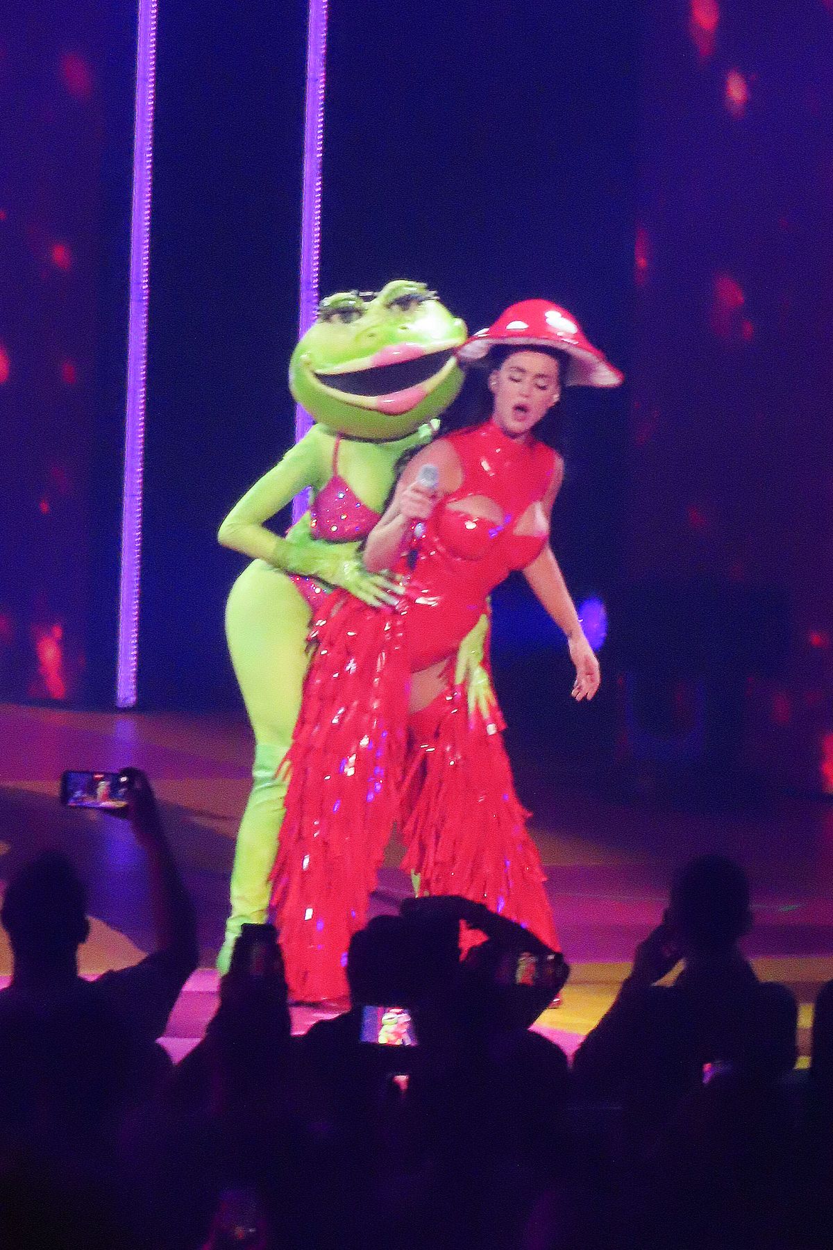 KATY PERRY Performs at Play Opening Night at Resorts World 12/29/2021 ...