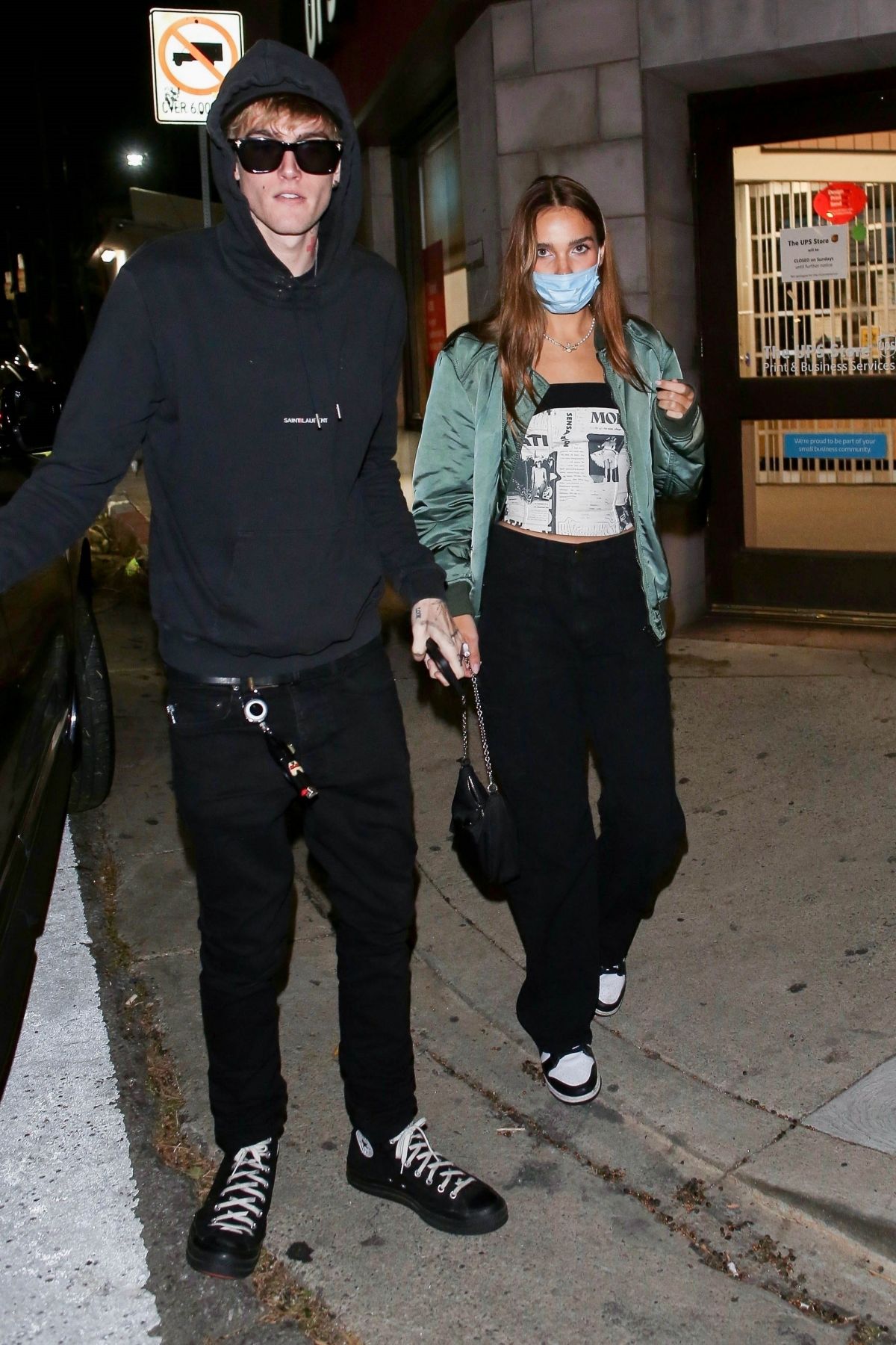 HANA CROSS and Presley Gerber Out in West Hollywood 01/22/2022 – HawtCelebs