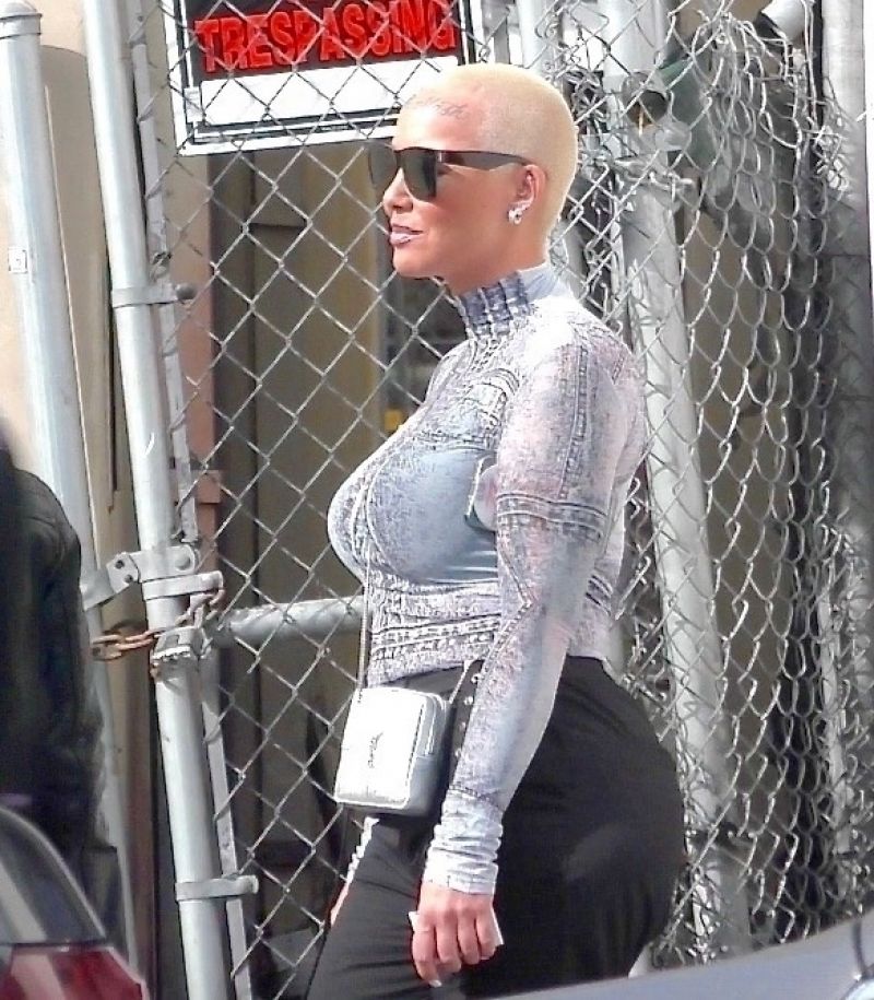 A – HawtCelebs