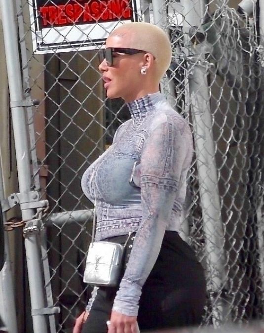 A – HawtCelebs