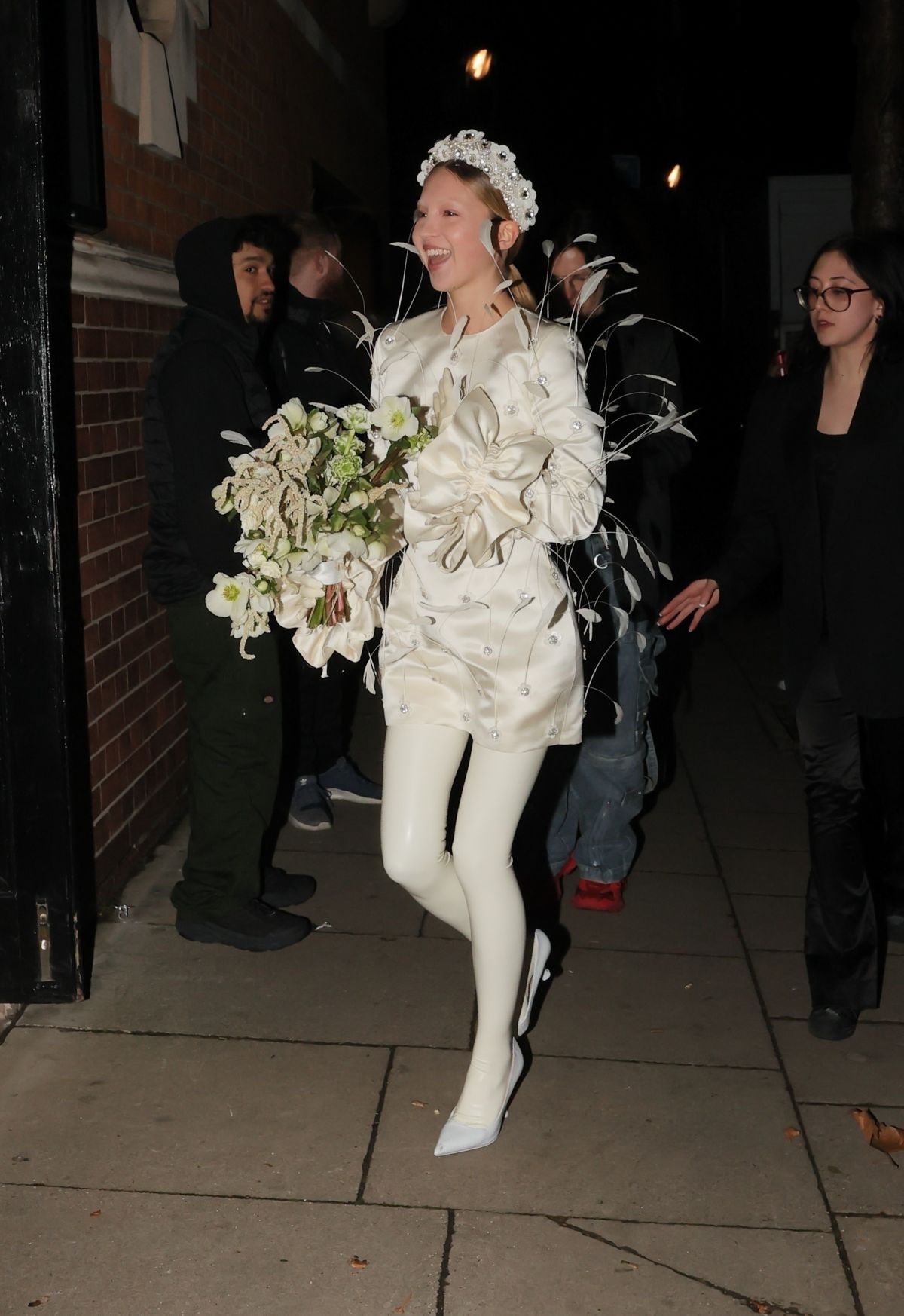 LILA GRACE MOSS Leaves Richard Quinn Fashion Show at London Fashion ...