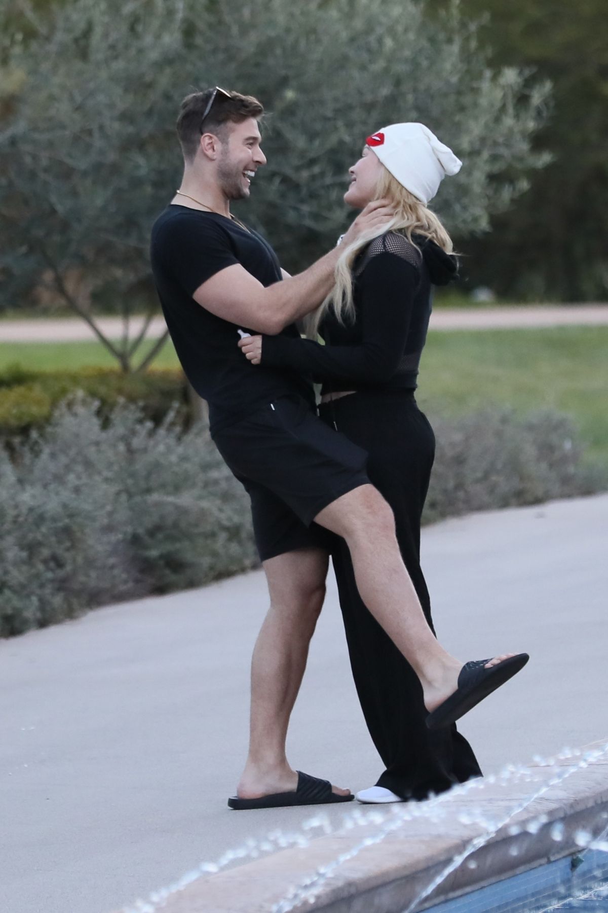 SHANNA MOAKLER and Matthew Rondeau at Fairmont Del Mar in San Diego 02 ...