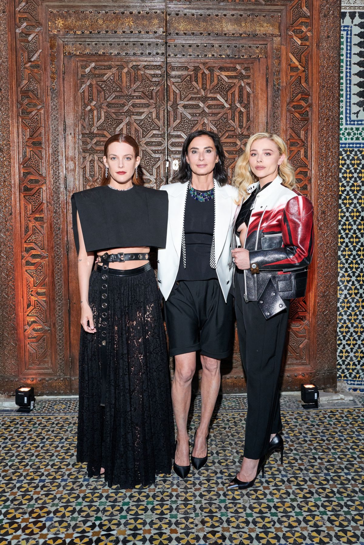 CHLOE MORETZ at Louis Vuitton High Jewellery-kollektion Spirit Launch ...