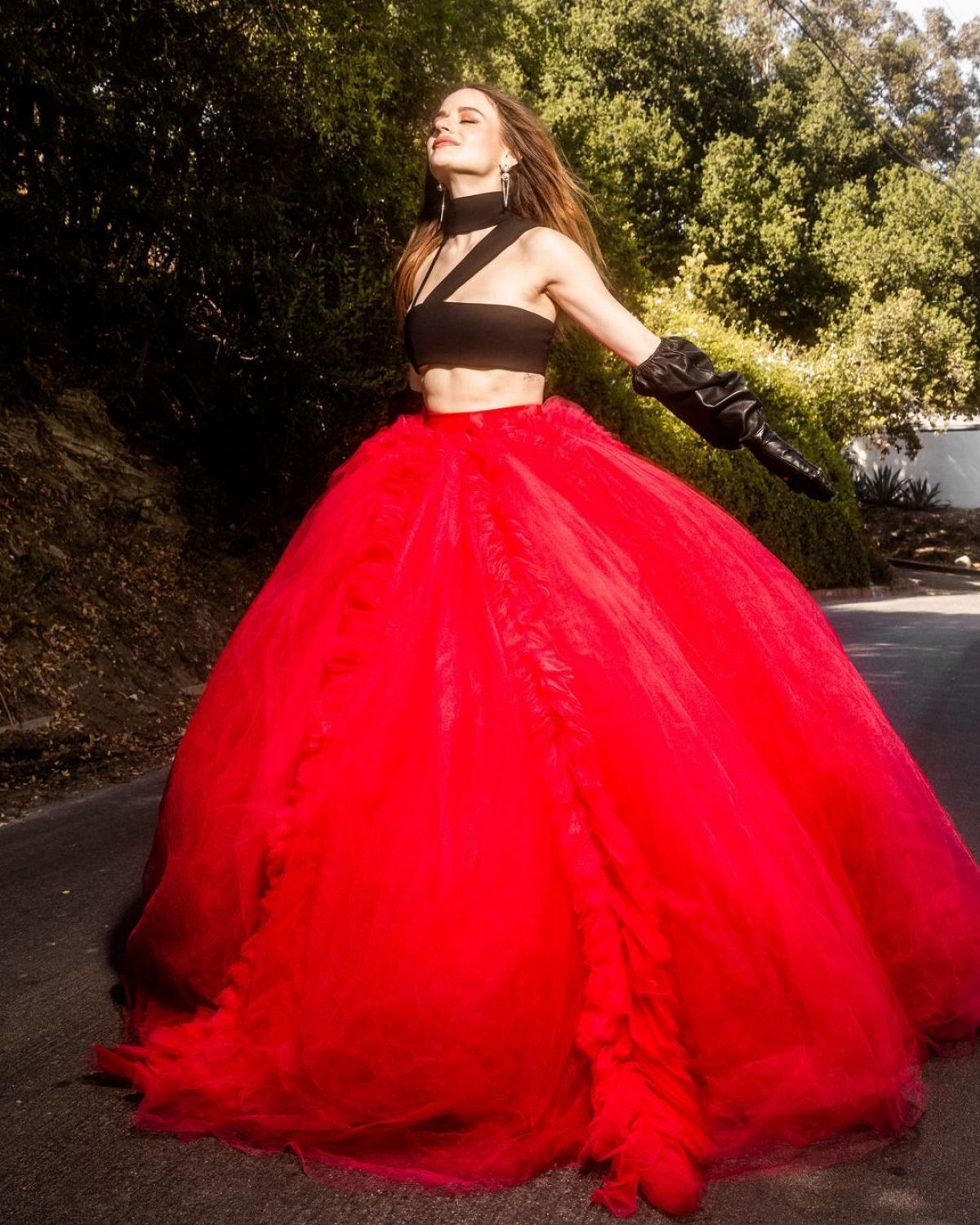JOEY KING – The Princess Premiere Photoshoot, June 2022 – HawtCelebs