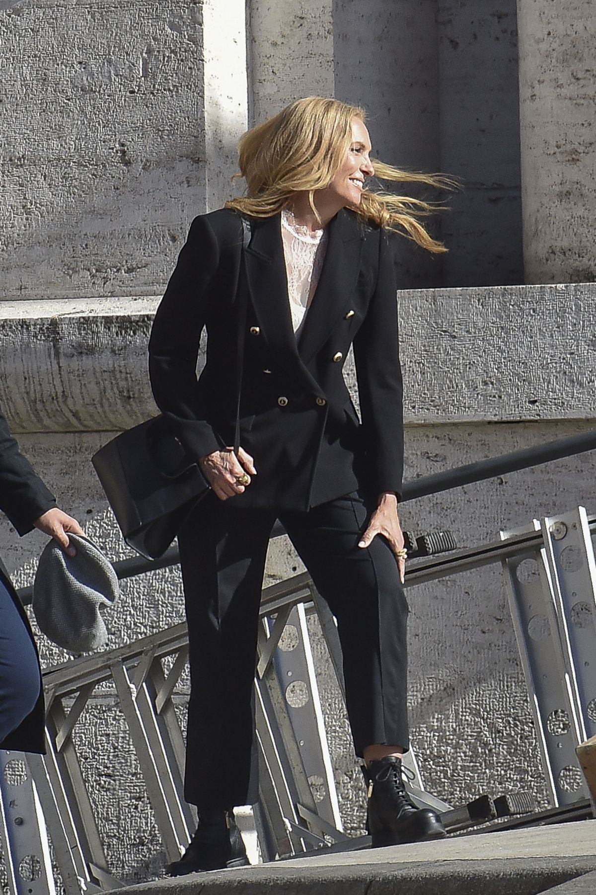 TONI COLLETTE on the Set of Mafia Mamma in Rome 06/01/2022 – HawtCelebs