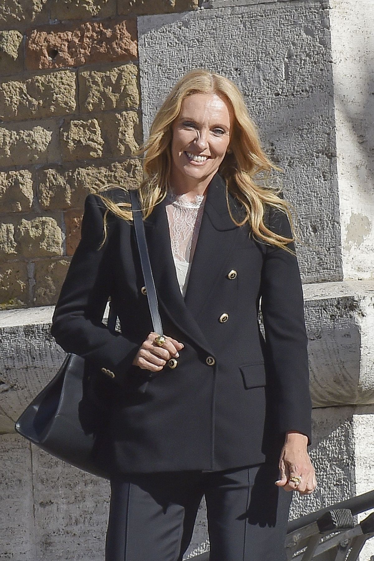 TONI COLLETTE on the Set of Mafia Mamma in Rome 06/01/2022 – HawtCelebs