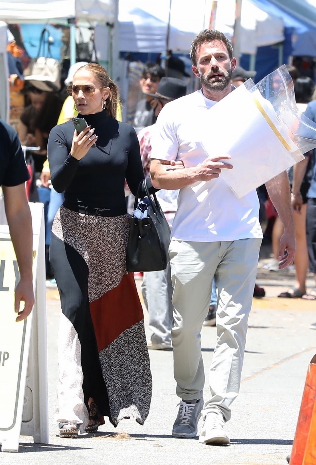 JENNIFER LOPEZ and Bean Affleck Shopping at Melrose Trading Post in Los ...