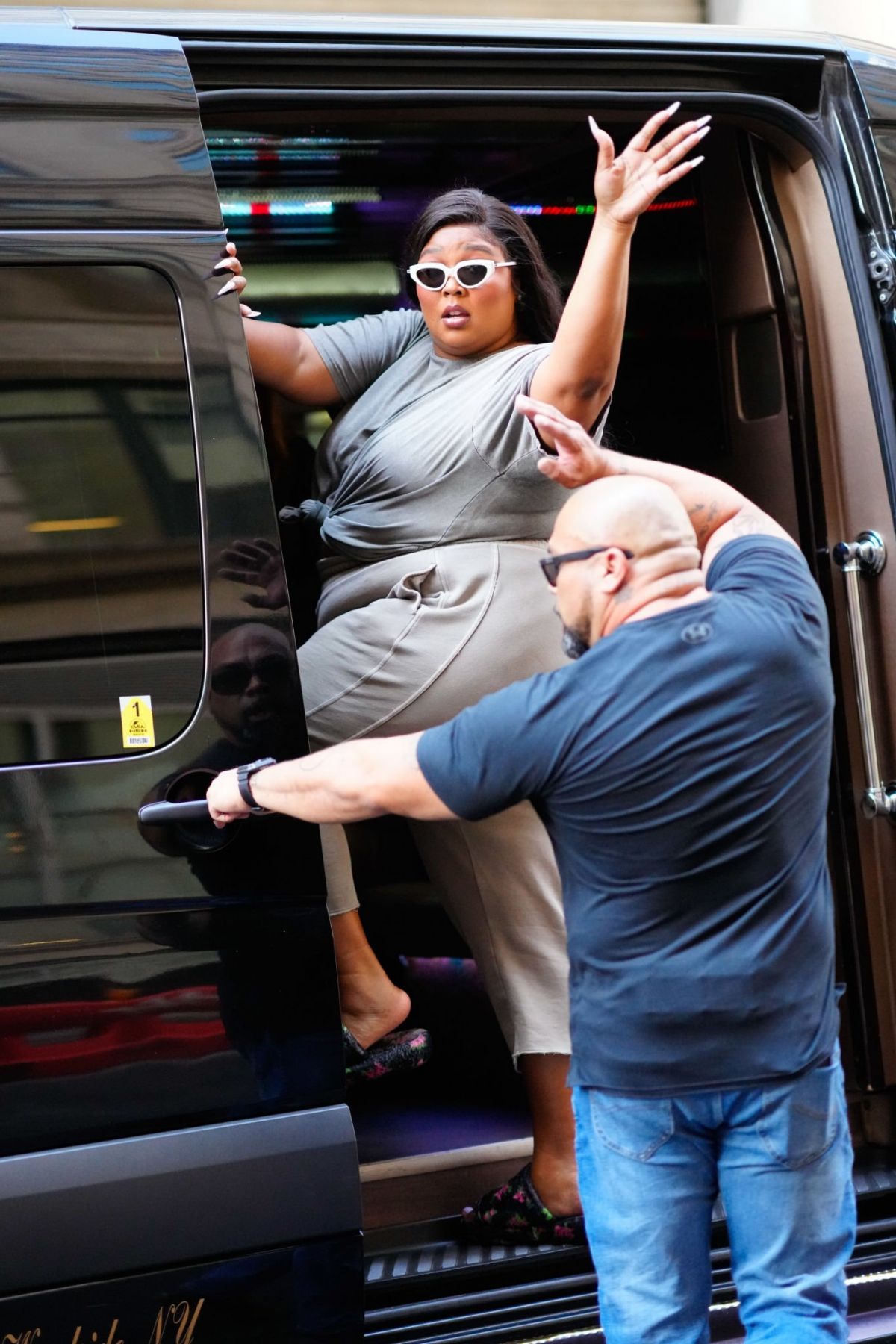 LIZZO Leaves Bravo Studios in New York 07/14/2022 – HawtCelebs