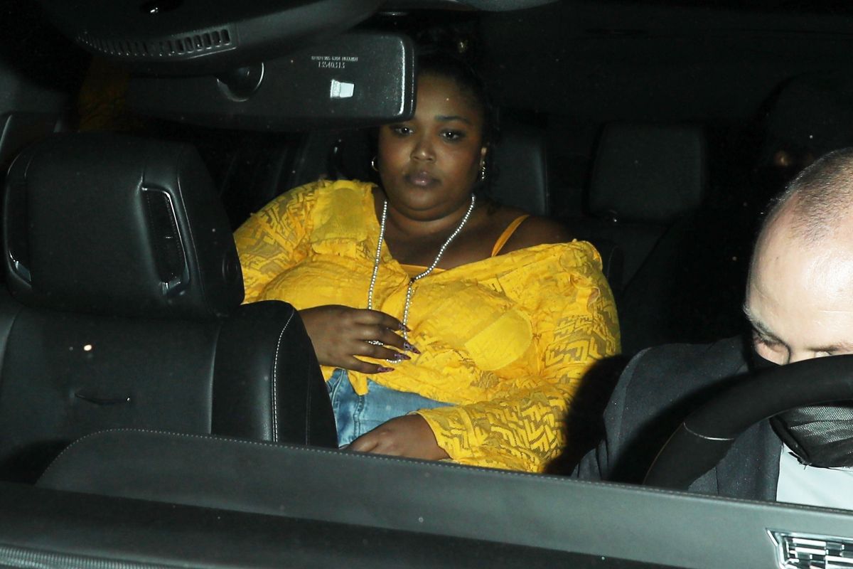 LIZZO Leaves Craig’s Restaurant After Dinner with Friends in West ...