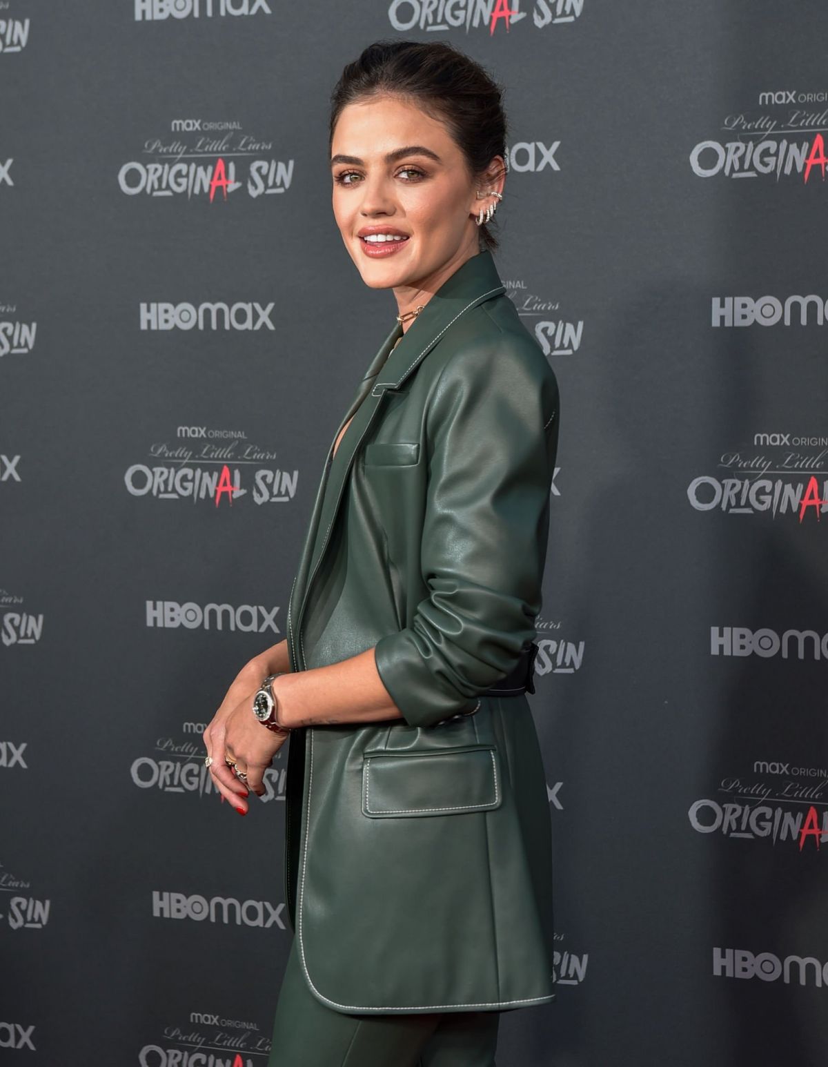 Lucy Hale Pretty Little Liars 2022