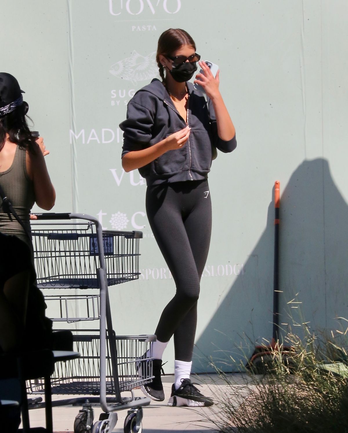 KAIA GERBER Out for a Cold Berry Smoothie in Studio City 08/25/2022 ...