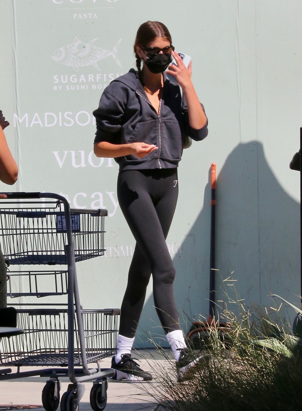 KAIA GERBER Out for a Cold Berry Smoothie in Studio City 08/25/2022 ...