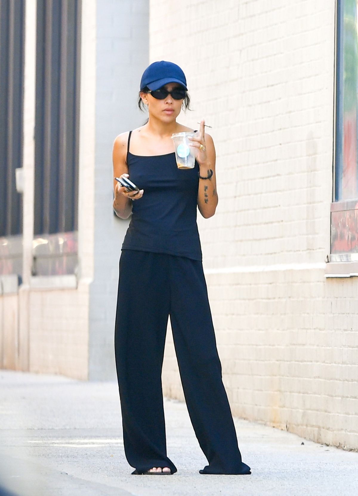 ZOE KRAVITZ Out Smoking in New York 08/24/2022 – HawtCelebs