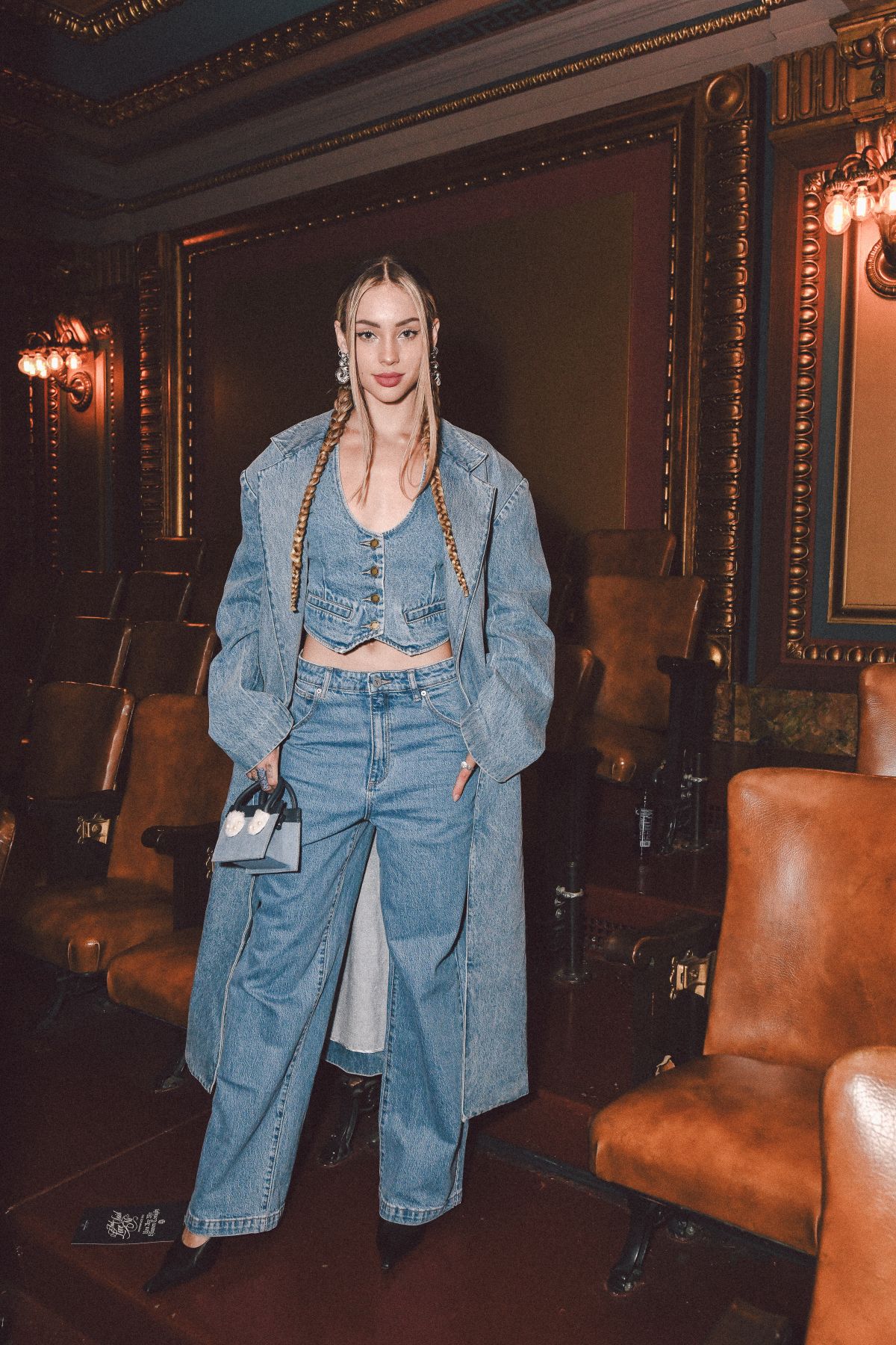 CHARLY JORDAN at Midnight Studios by Shane Gonzales Presentation in New ...