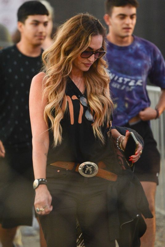 Drea De Matteo Shopping