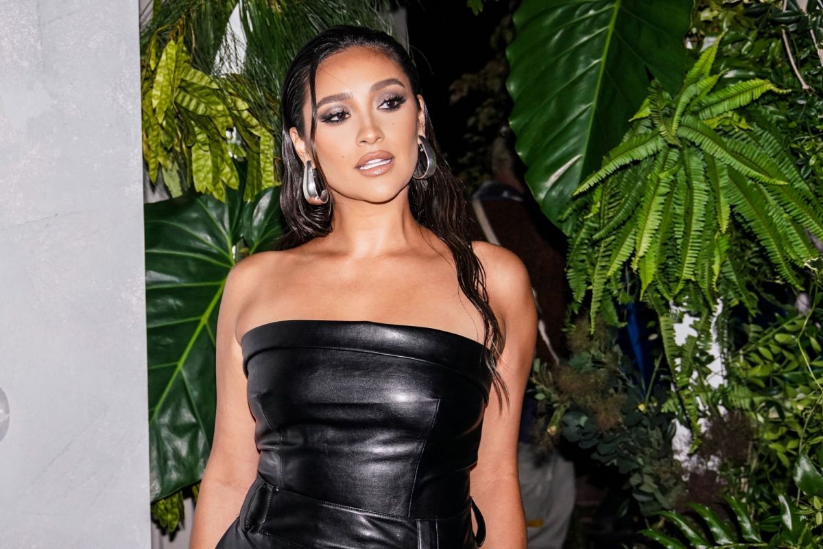 Shay Mitchell Gq