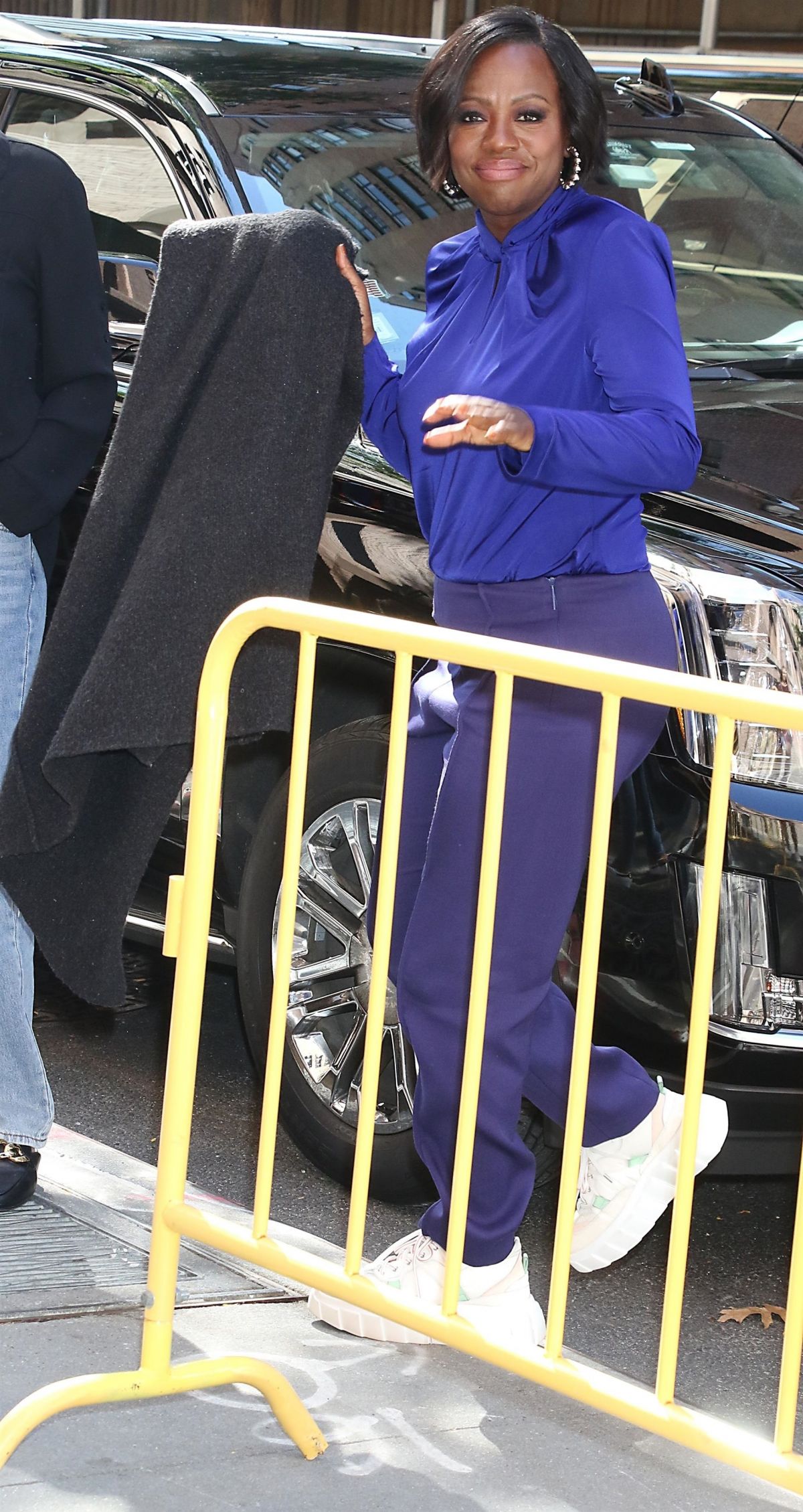 VIOLA DAVIS Arrives at The View in New York 09/15/2022 – HawtCelebs