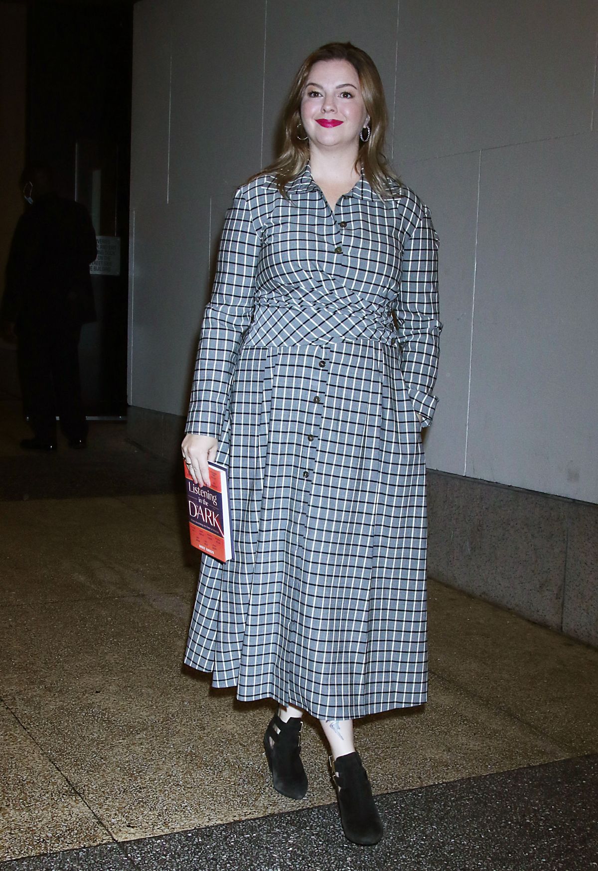 AMBER TAMBLYN Leaves CBS Studio in New York 10/19/2022 – HawtCelebs