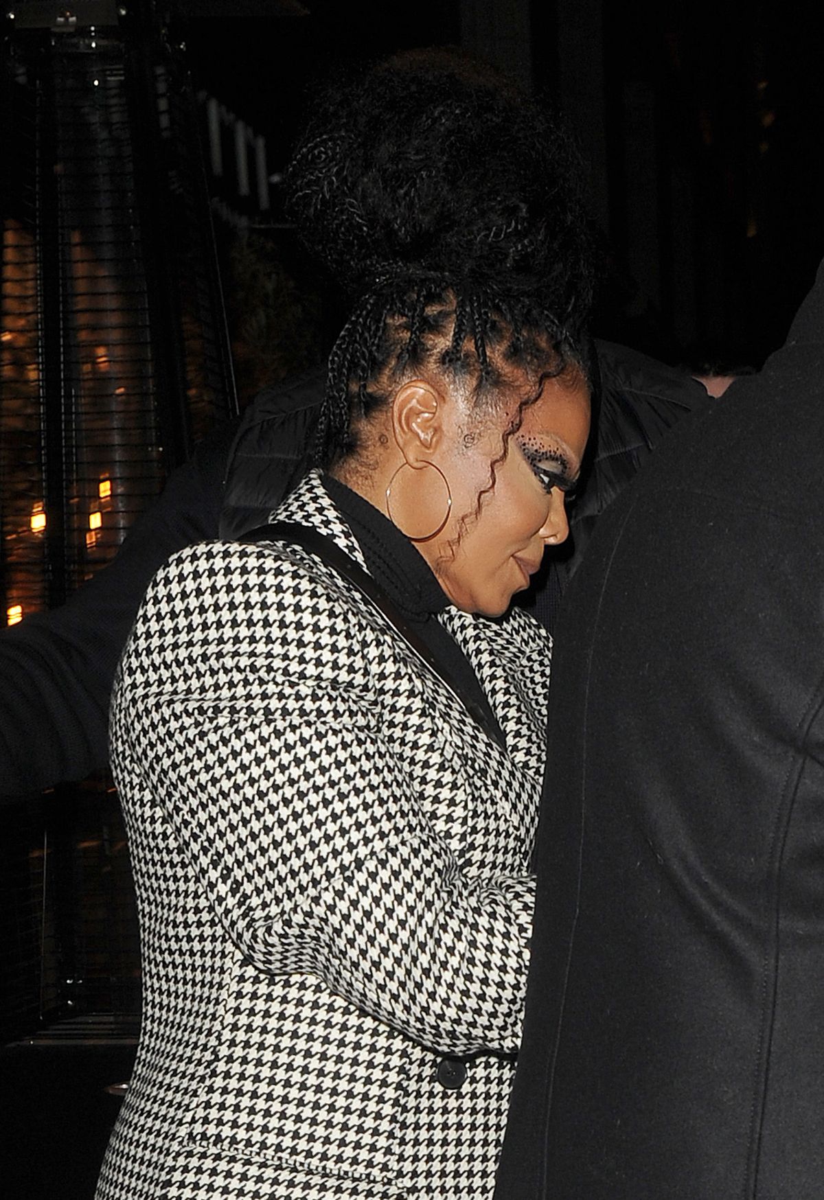 JANET JACKSON Leaves Reign Nightclub in London 10/11/2022 – HawtCelebs