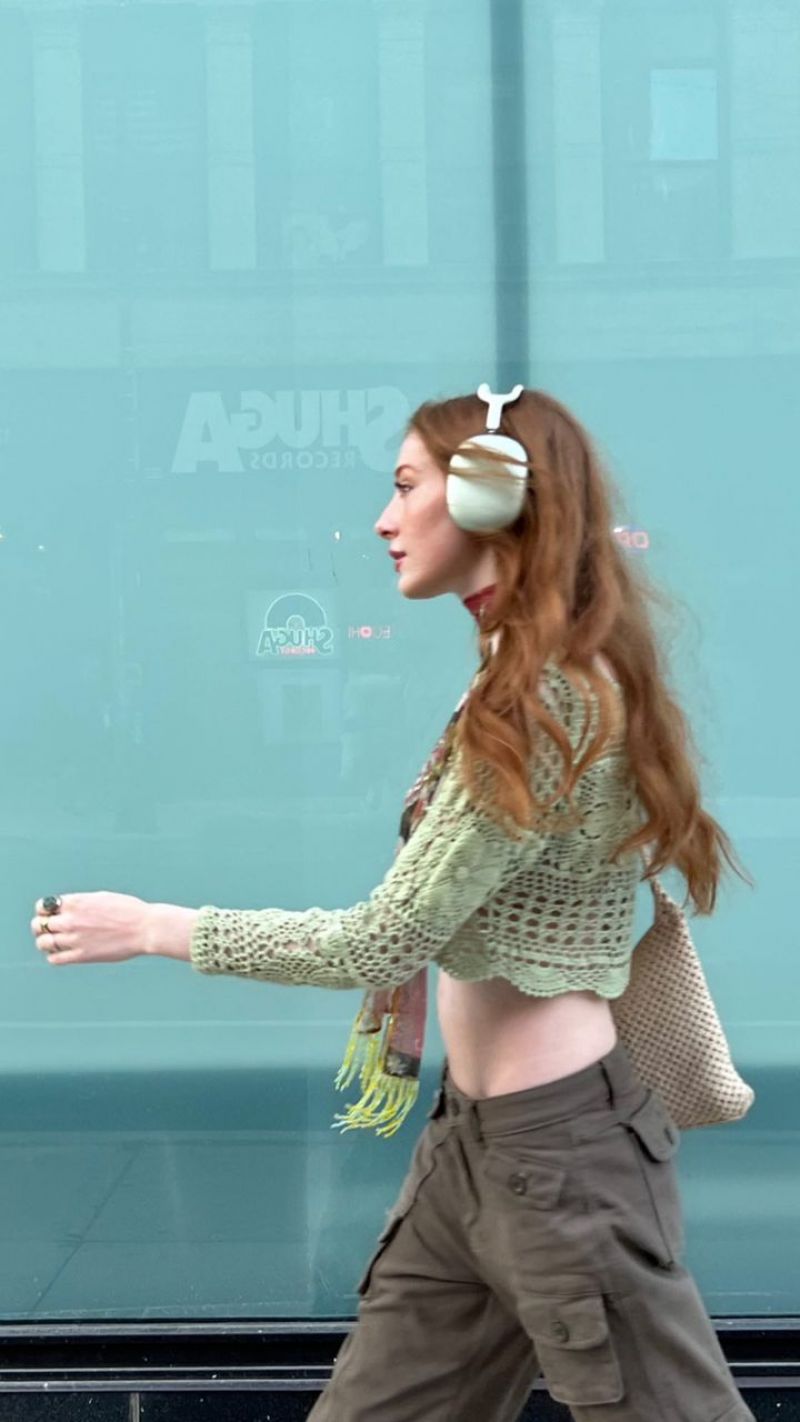 MADELINE FORD – Instagram Photos 10/24/2022 – HawtCelebs