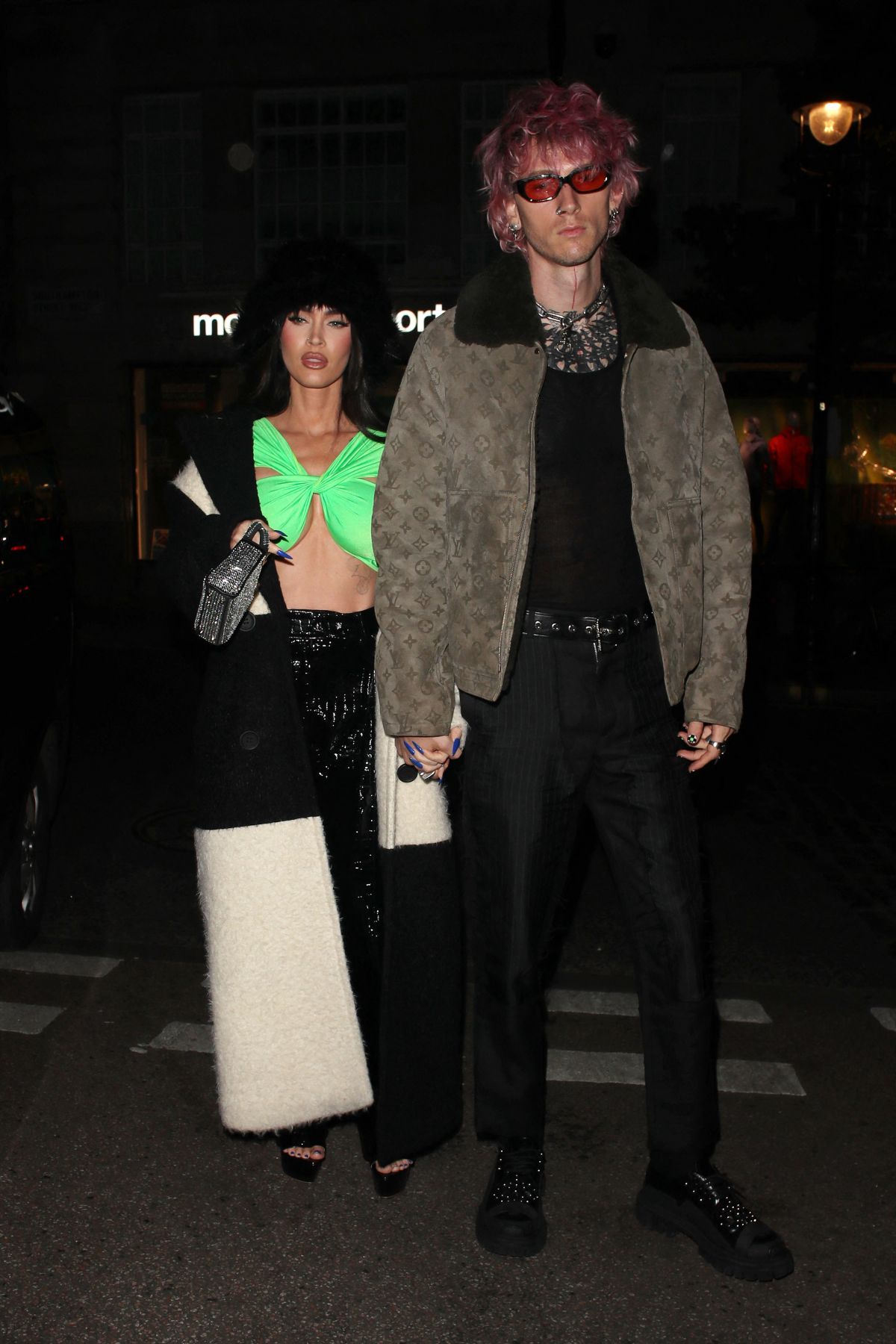 MEGAN FOX and Machine Gun Kelly Arrives at a Recording Studio in ...