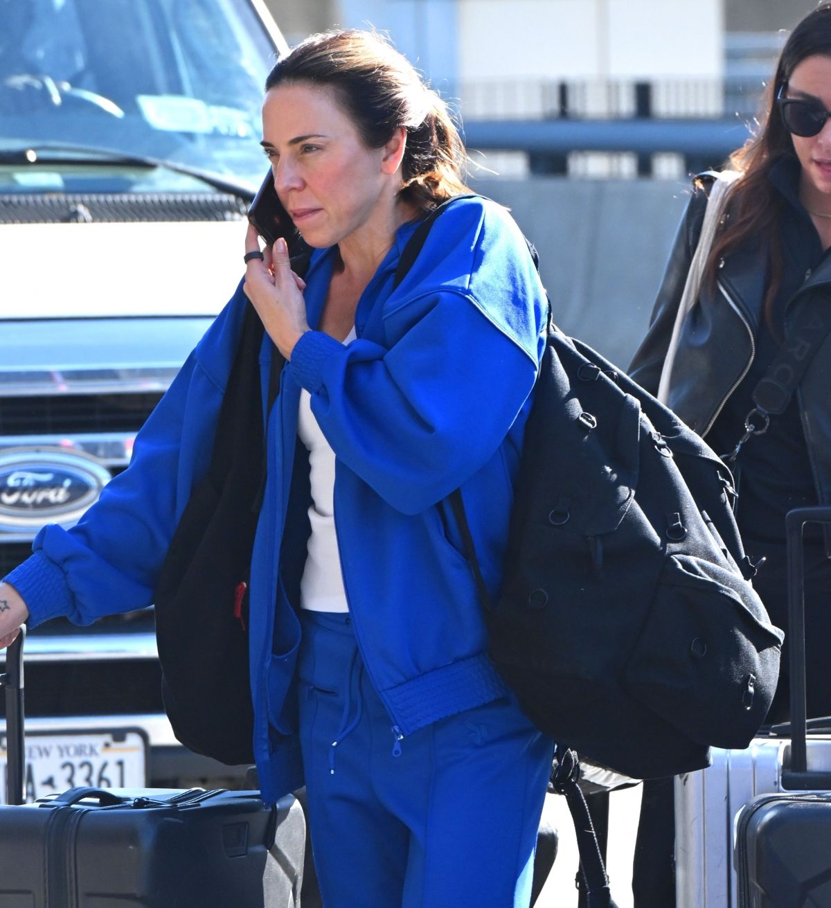 MELANIE CHISHOLM Arrives at JFK Airport in New York 09/30/2022 – HawtCelebs
