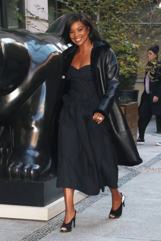 GABRIELLE UNION Promotes Her Bew Movie Strange World in New York 11/22 ...