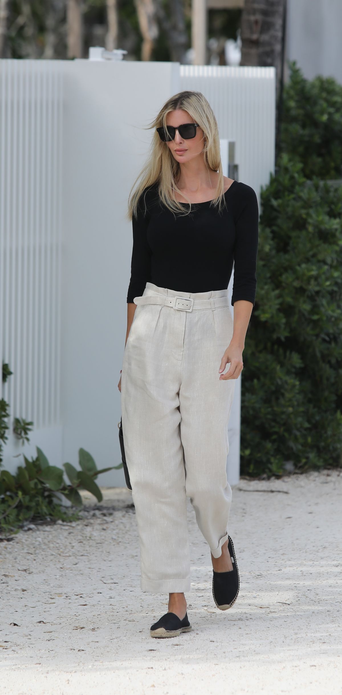 IVANKA TRUMP Out and About in Miami 11/17/2022 – HawtCelebs