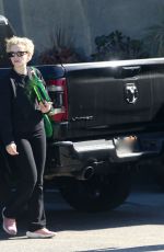JULIA GARBER and Mark Foster Out in West Hollywood 11/16/2022 – HawtCelebs