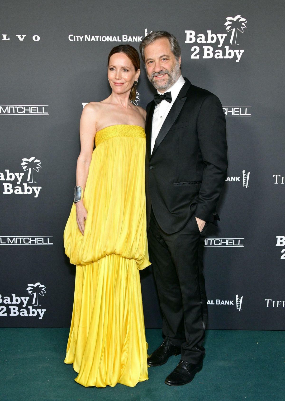 LESLIE MANN at 2022 Baby2baby Gala in West Hollywood 11/12/2022 ...