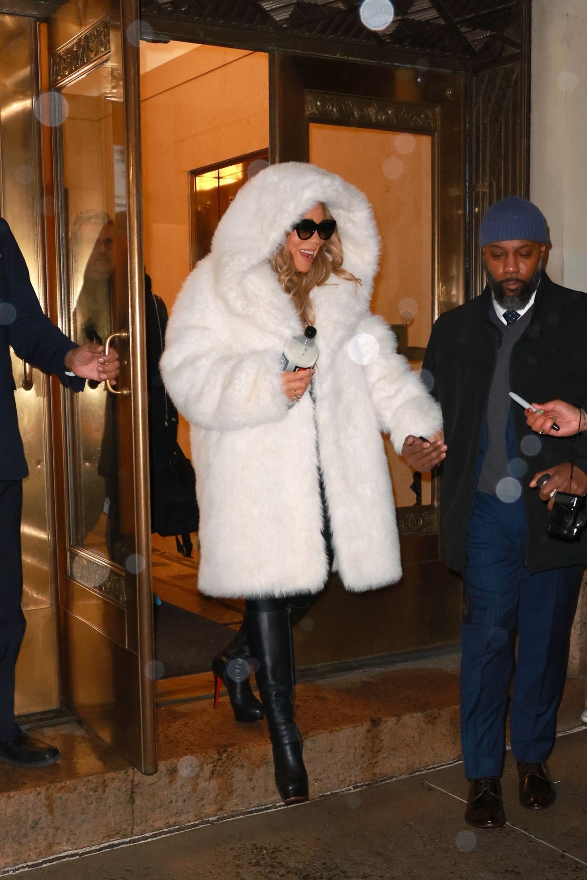 MARIAH CAREY Heading to Madison Square Garden for Her Christmas Concert ...