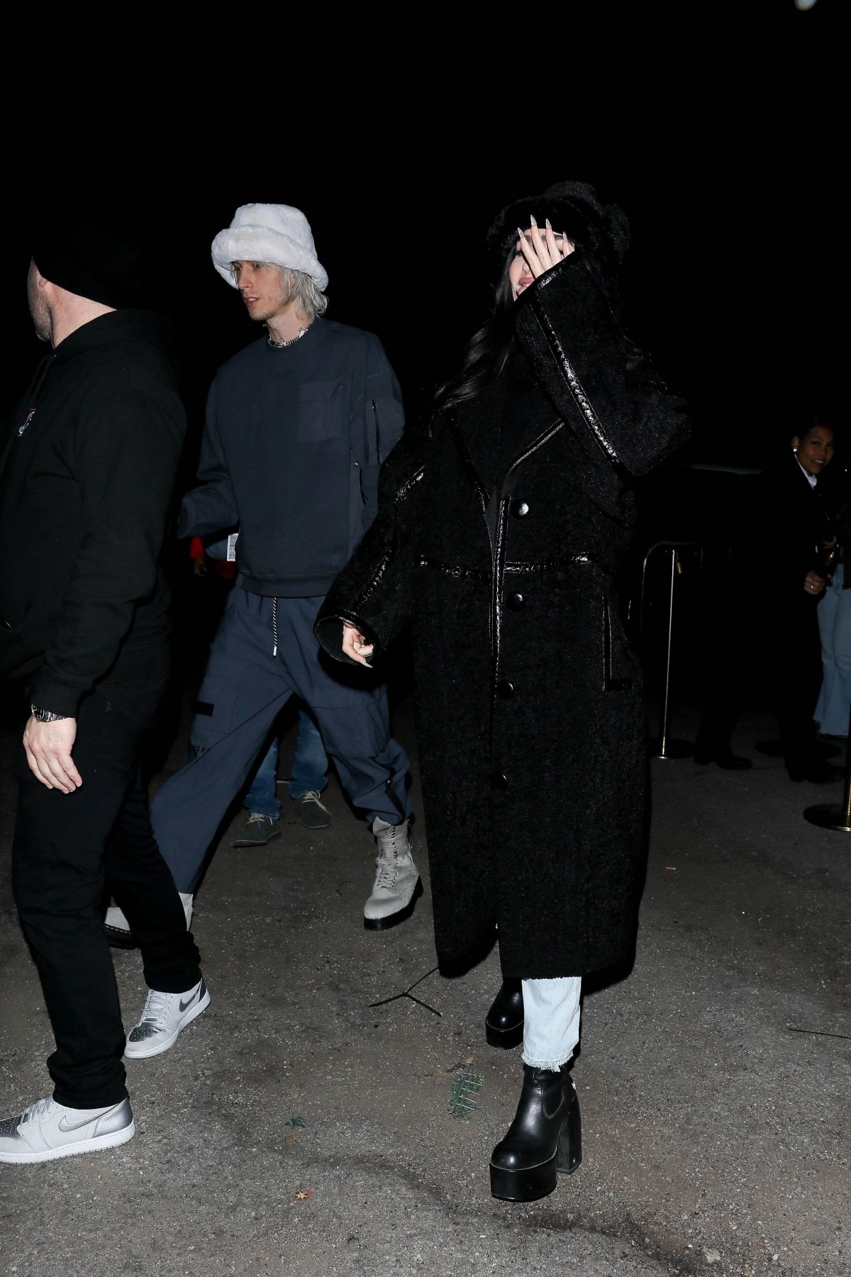 MEGAN FOX and Machine Gun Kelly Arrives at Dave Chappelle’s Comedy Show ...