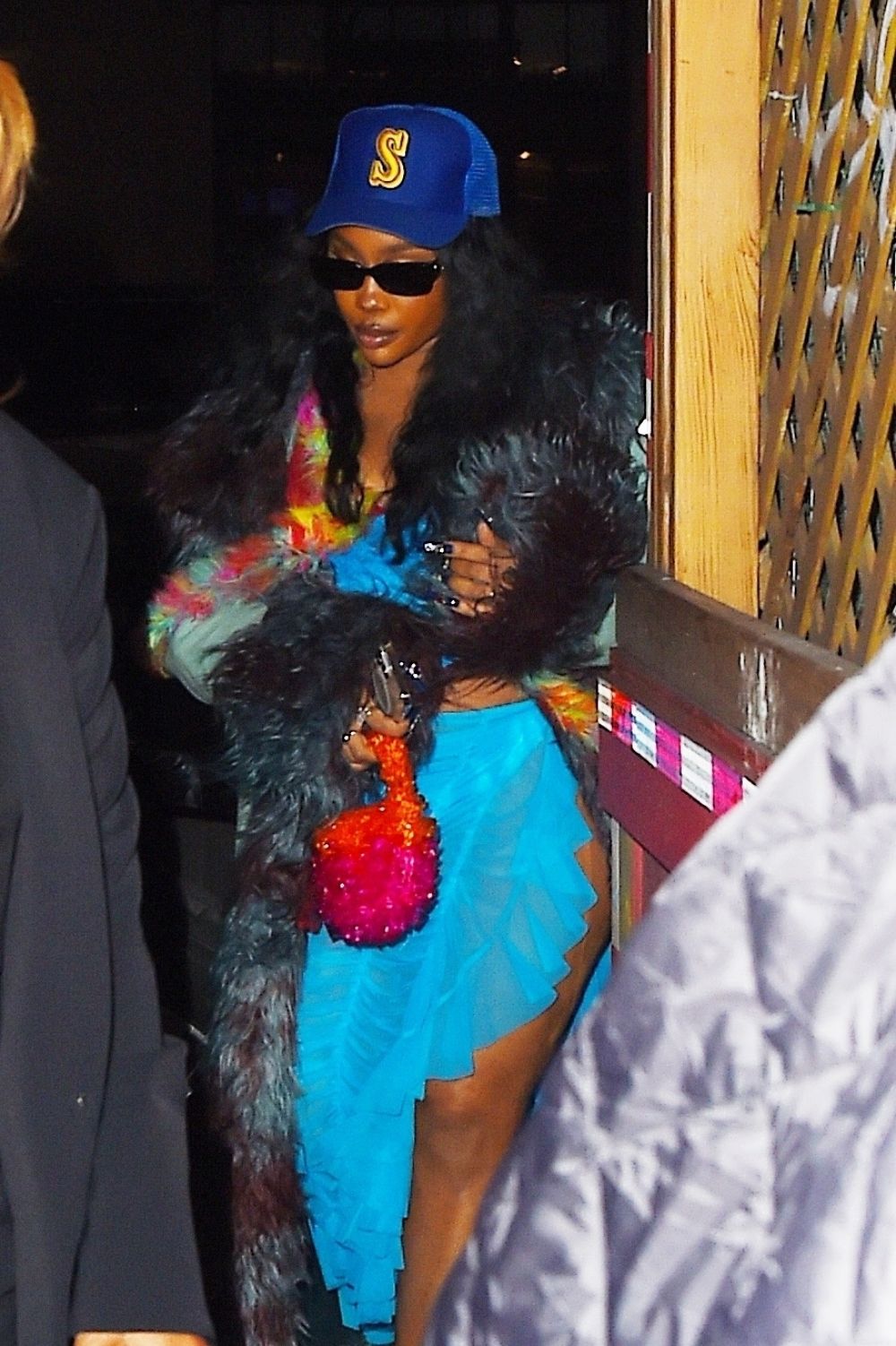SZA Arrives at SNL Afterparty at Dos Caminos Park Ave in New York 12/04 ...