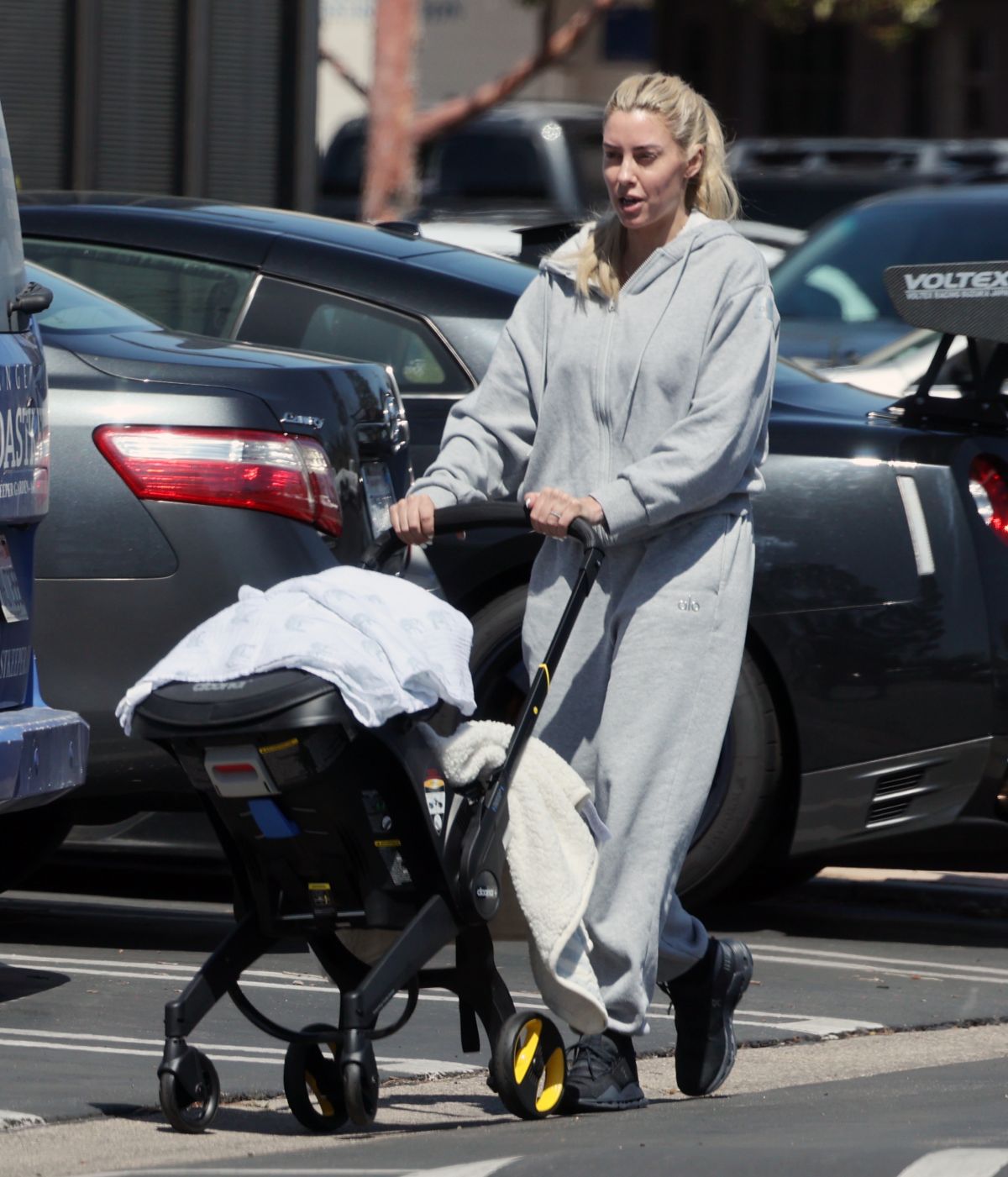 HEATHER RAE YOUNG Out with Her Baby in Newport Beach 03/25/2023 ...