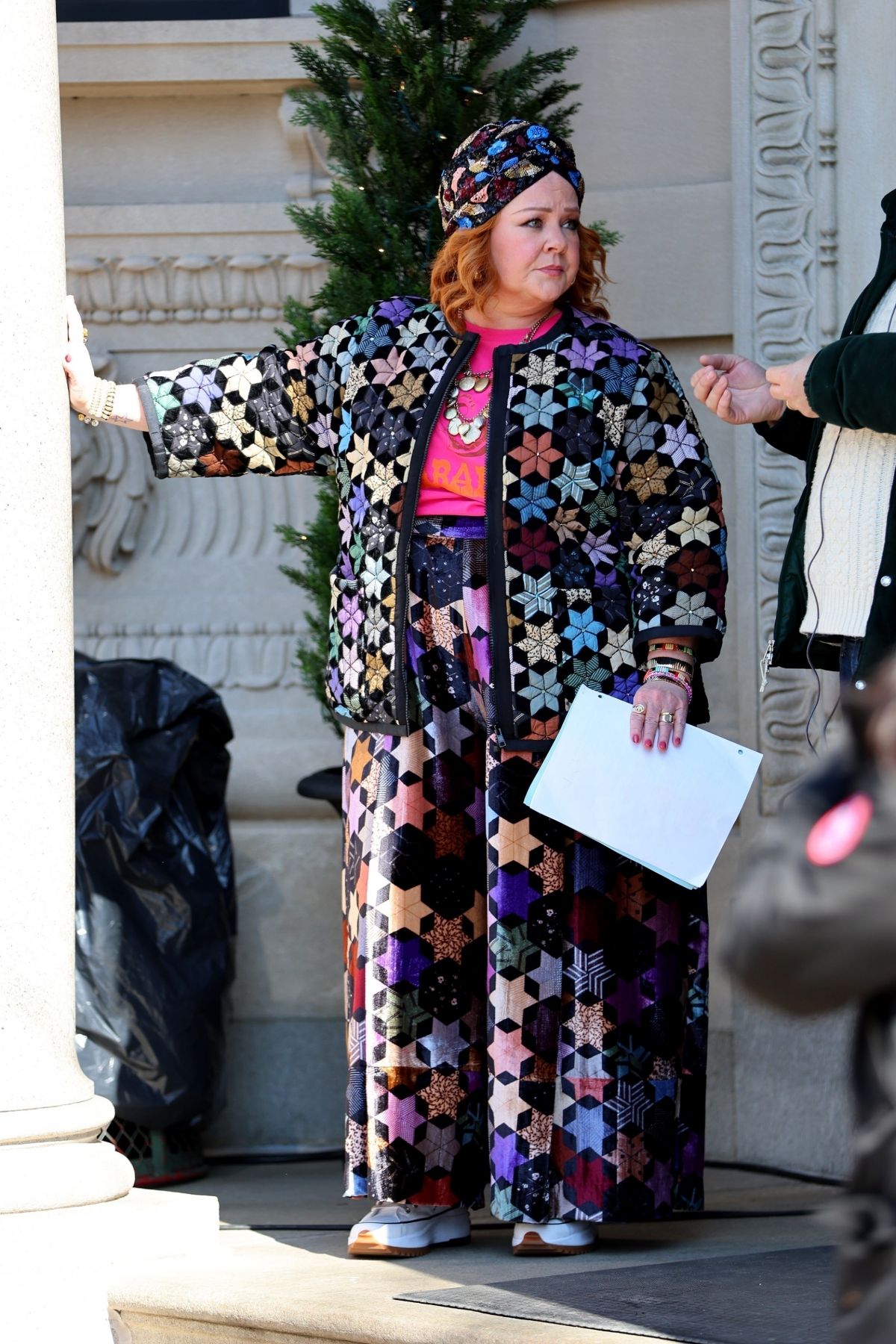 MELISSA MCCARTHY on the Set of Bernard and the Genie in Manhattan 03/16 ...